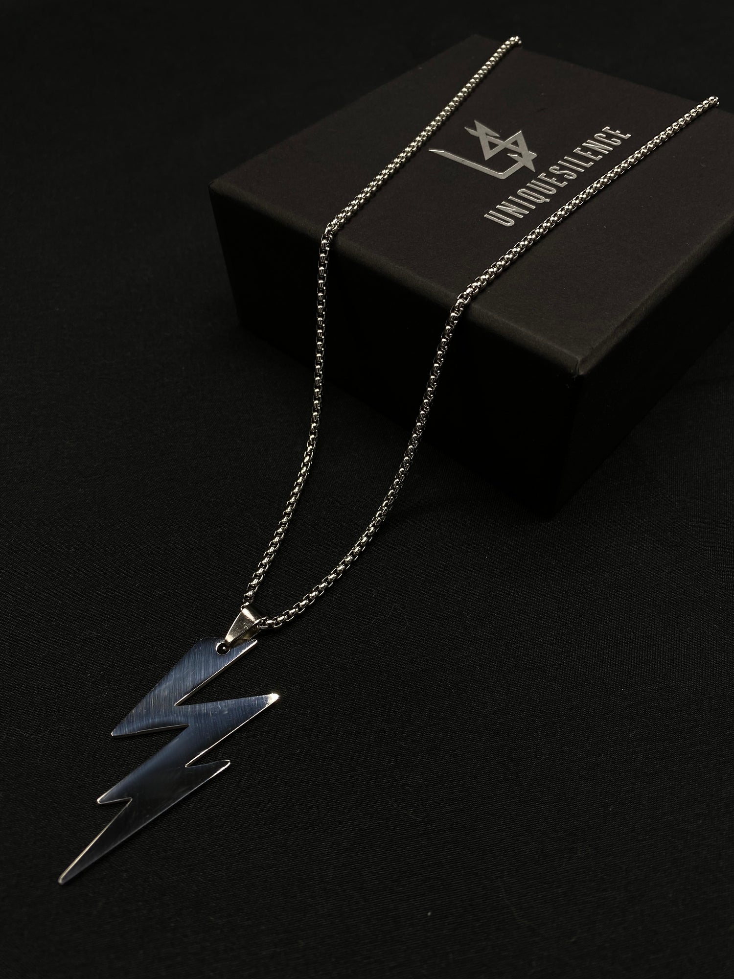 UNIQUESILENCE | Flash Chain Silver